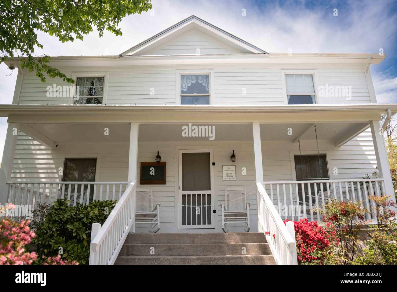 Original Earl Hamner home in Schuyler, VA which the television show The ...