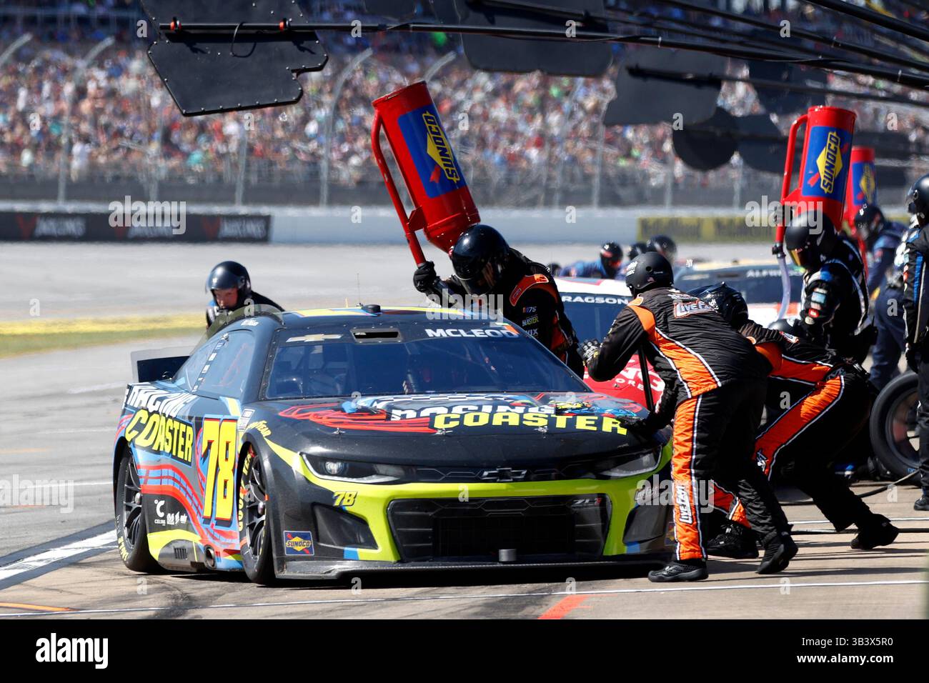 TALLADEGA, AL - APRIL 27: The pit crew of BJ Mcleod (#78 Live Fast ...
