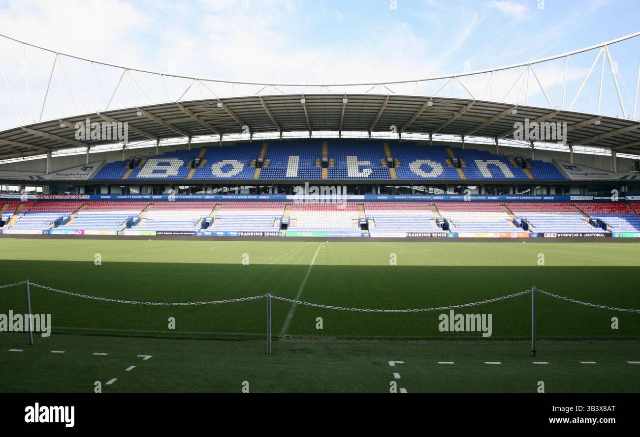 Nat lofthouse stand hi-res stock photography and images - Alamy