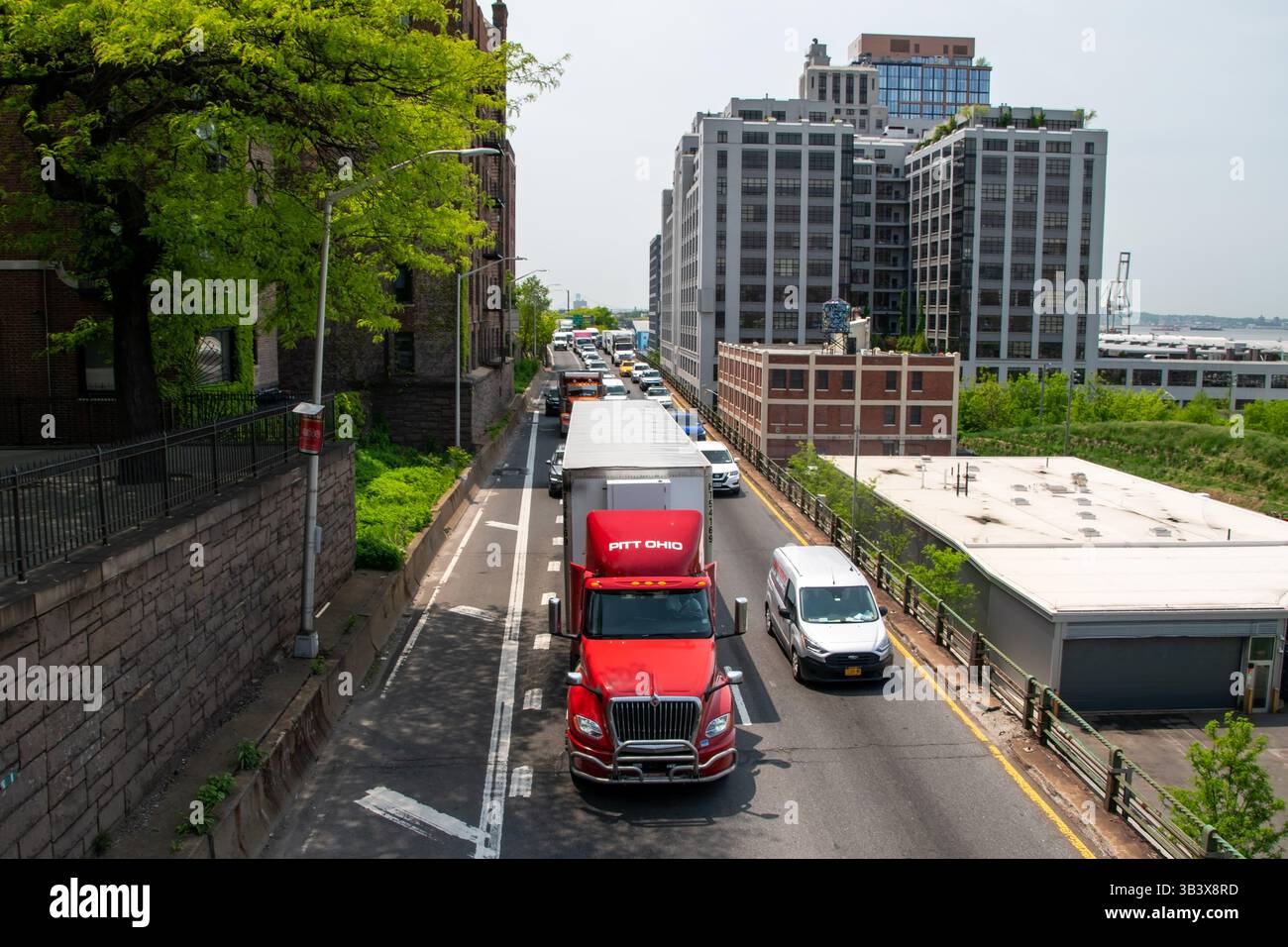 Urban traffic in New York City with cars on busy streets — iconic view ...