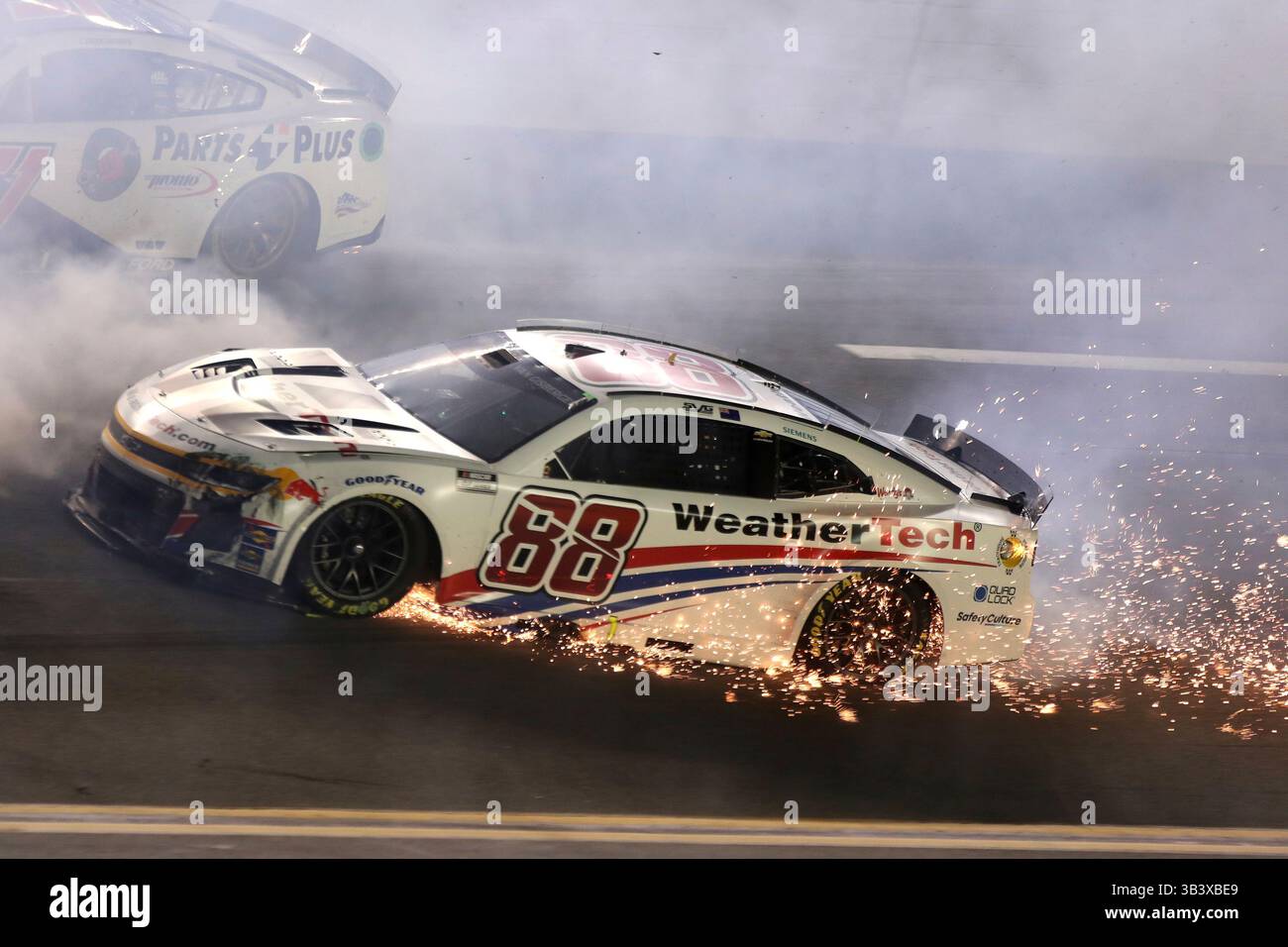 DAYTONA BEACH, FL - FEBRUARY 13: Shane Van Gisbergen (#88 TrackHouse ...