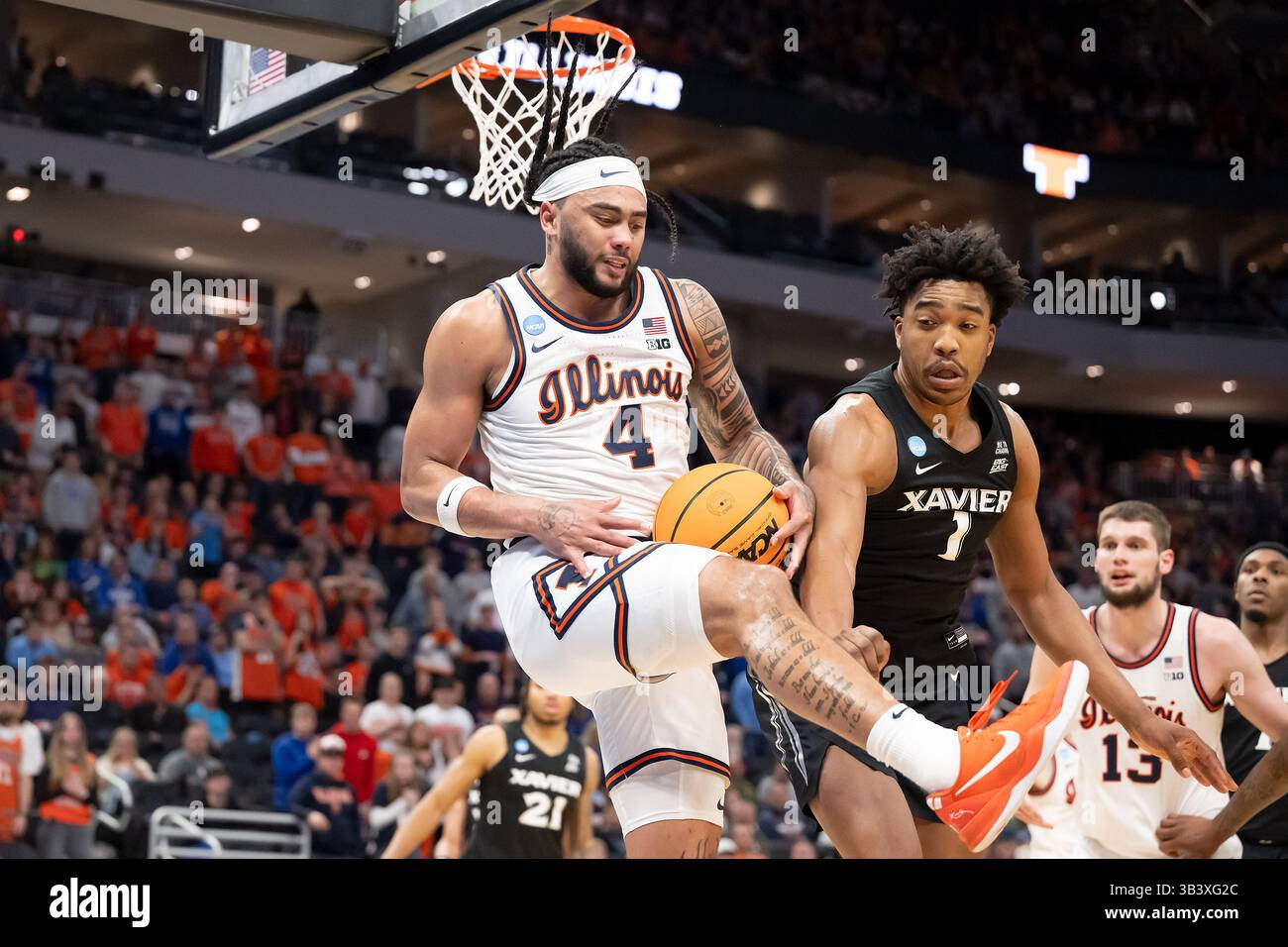 Milwaukee, WI, USA. 21st Mar, 2025. Illinois Fighting Illini guard ...