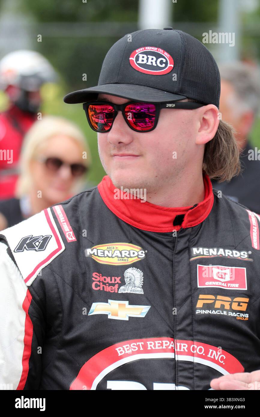 TALLADEGA, AL - APRIL 26: Brenden Queen (#28 Best Repair Chevrolet ...