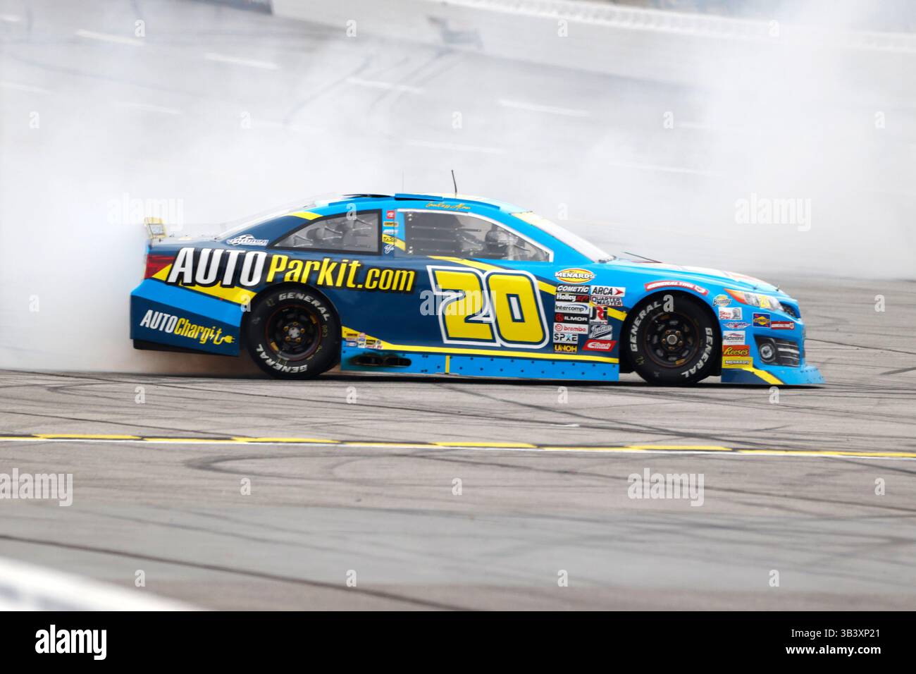 TALLADEGA, AL - APRIL 26: Lawless Alan (#20 AUTOParkit Toyota ...