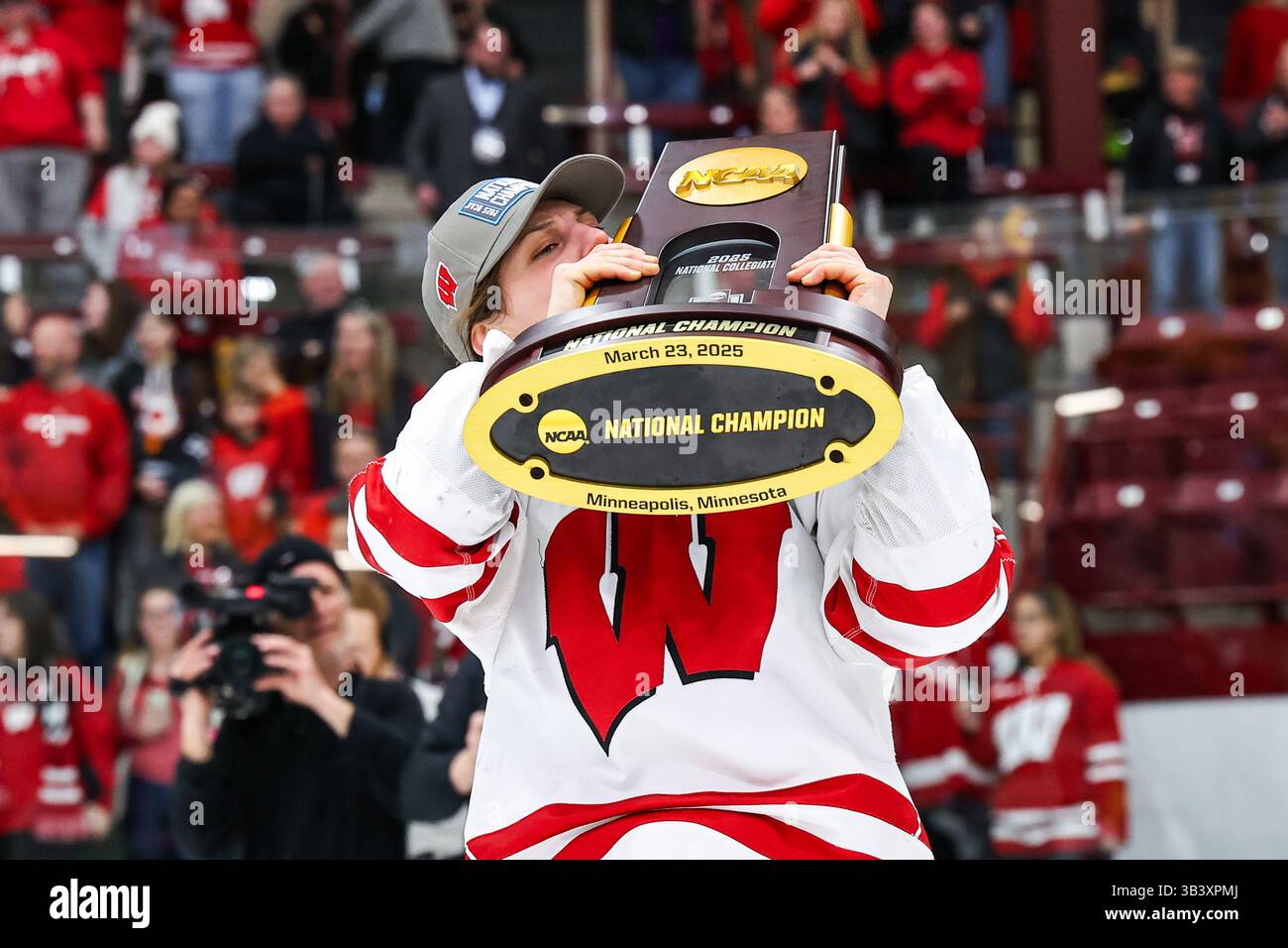 March 23rd, 2025: Wisconsin Badgers celebrate with the trophy after the ...