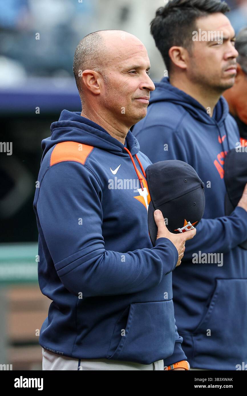 April 27, 2025: Houston Astros manager Joe Espada (19) stands for the ...
