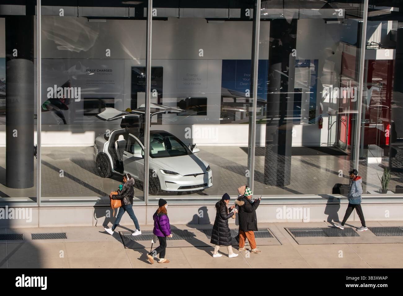 Manhattan, NYC, NY, USA, Tesla car showroom, people and cars, New York ...