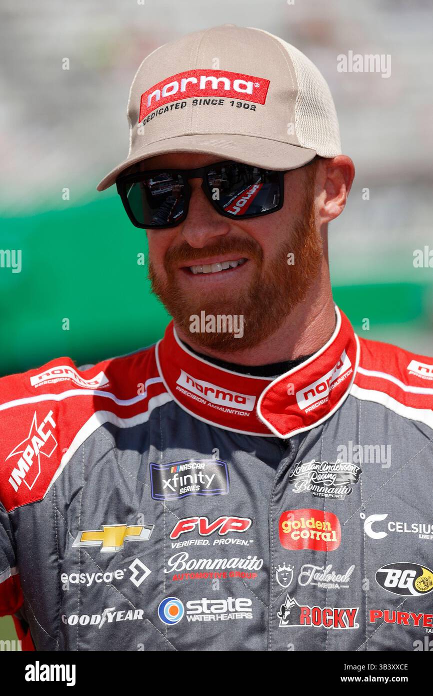 ATLANTA, GA - SEPTEMBER 07: Jeb Burton (#27 Jordan Anderson Racing ...