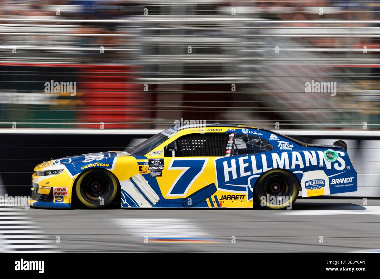 ATLANTA, GA - SEPTEMBER 07: Justin Allgaier (#7 JR Motorsports Hellmann ...
