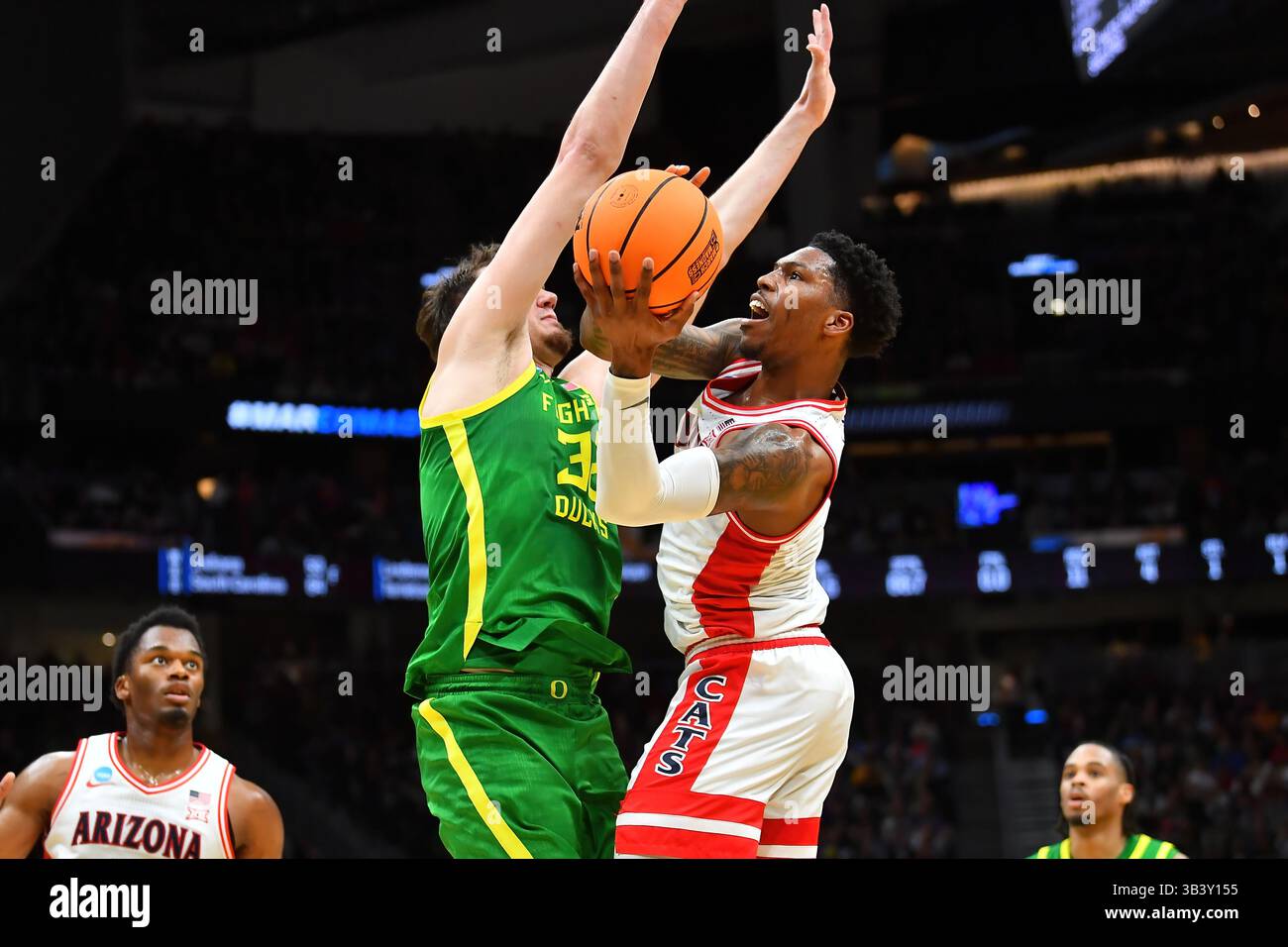 Seattle, WA, USA. 23rd Mar, 2025. Arizona Wildcats guard Caleb Love (1 ...