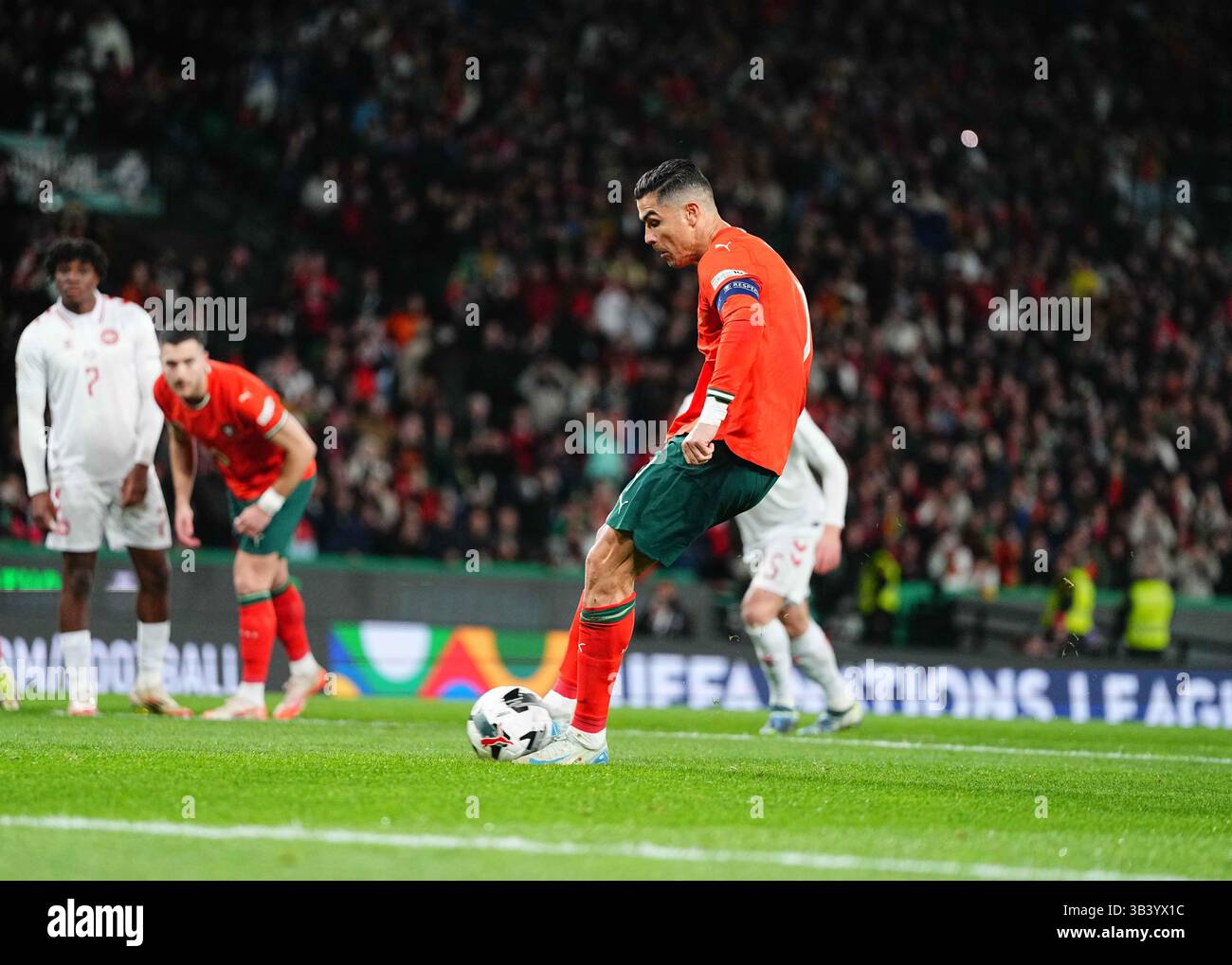 Cristiano ronaldo goal 2025 hi-res stock photography and images - Alamy