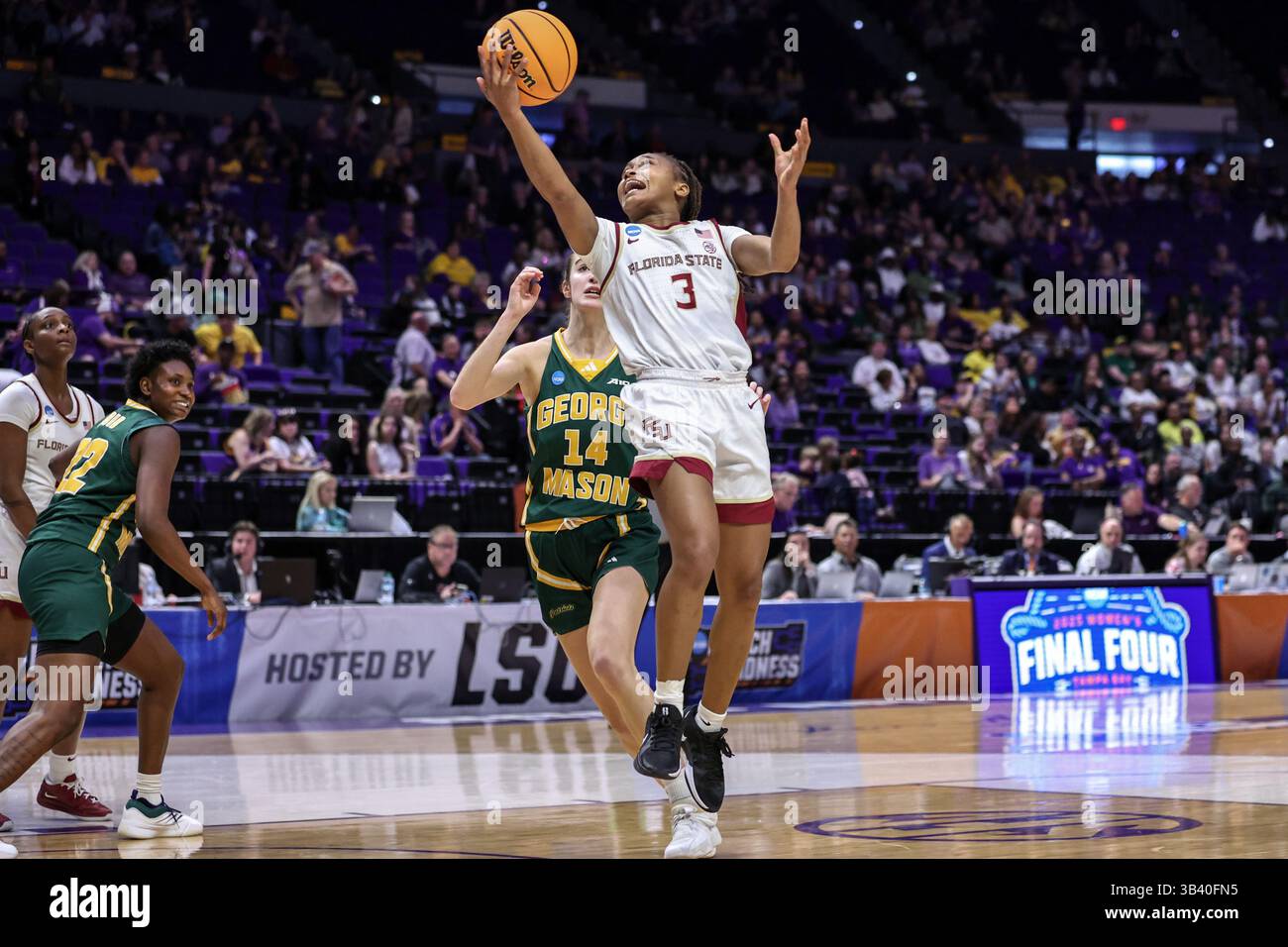 March 22, 2025: Florida St. O'Mariah Gordon (3) makes an off balanced ...
