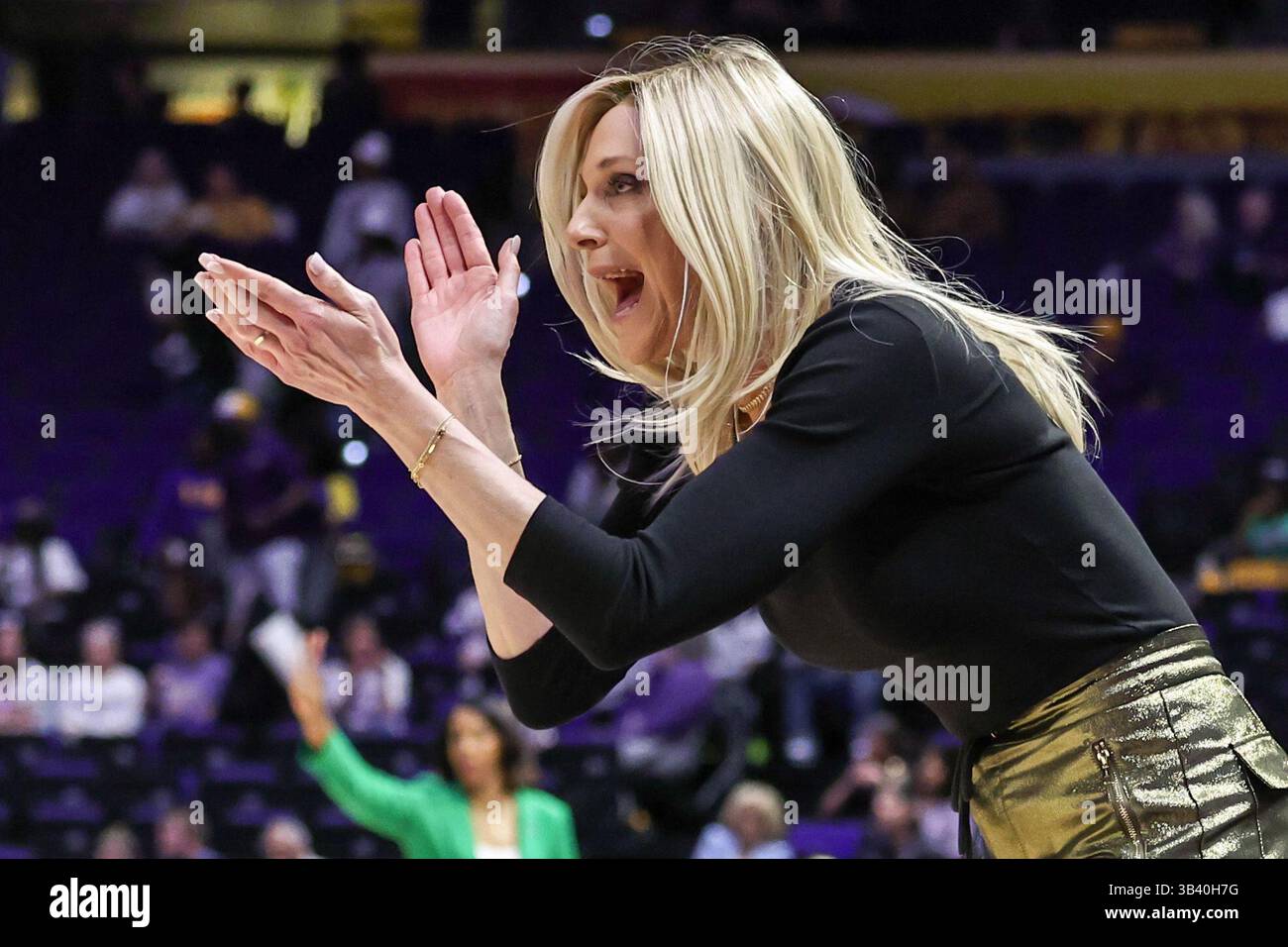 March 22, 2025: Florida St. Head Coach Brooke Wyckoff encourages her ...