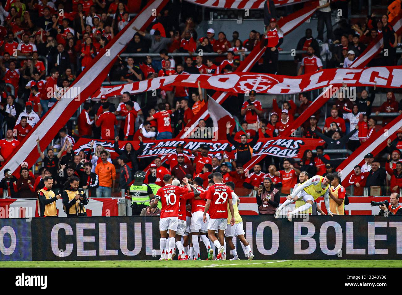 RS - PORTO ALEGRE - 04/29/2025 - 2025 BRAZILIAN CUP, INTERNACIONAL x ...