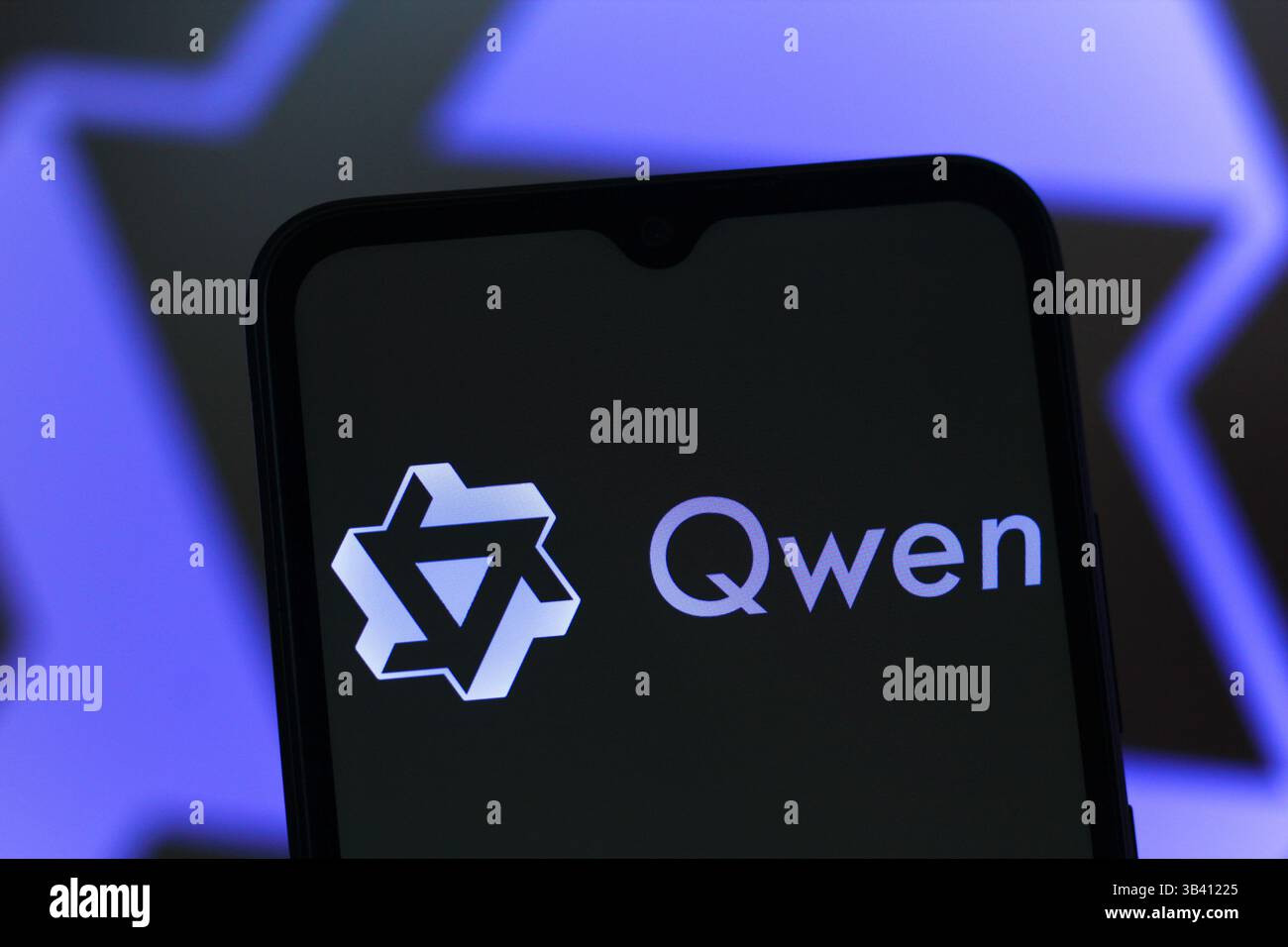 Canada. 29th Apr, 2025. In this photo illustration, the Qwen Chat ...