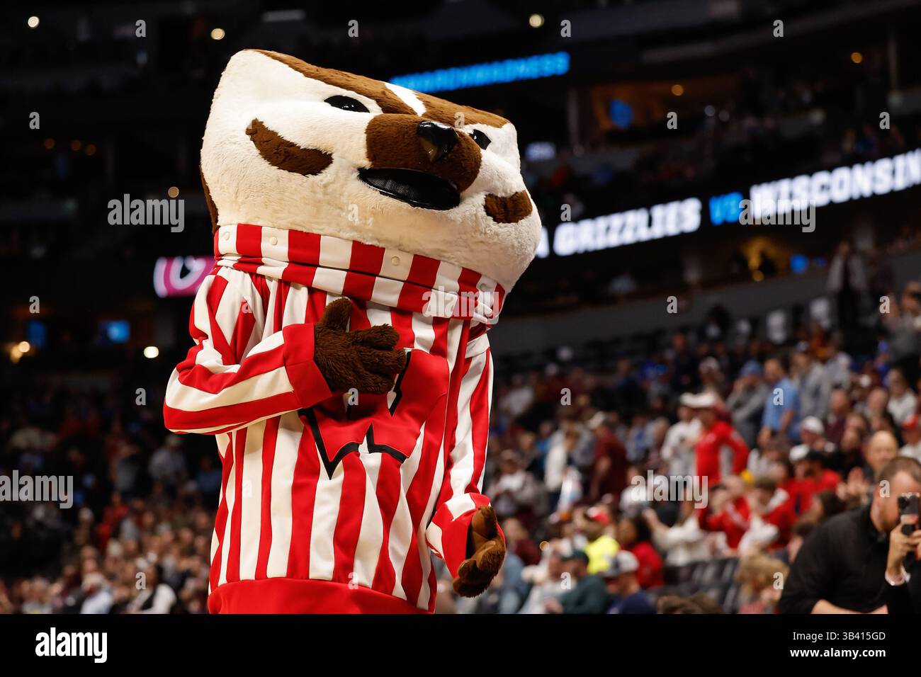 Denver, CO, USA. 20th Mar, 2025. Wisconsin Badgers mascot Bucky Badger ...