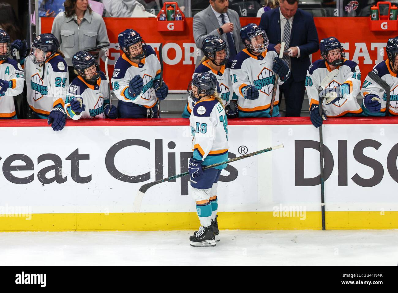 April 27th, 2025: New York Sirens forward Paetyn Levis (19) celebrates ...