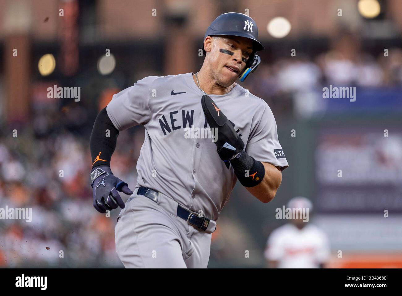 BALTIMORE, MD - APRIL 29: New York Yankees outfielder Aaron Judge (99 ...