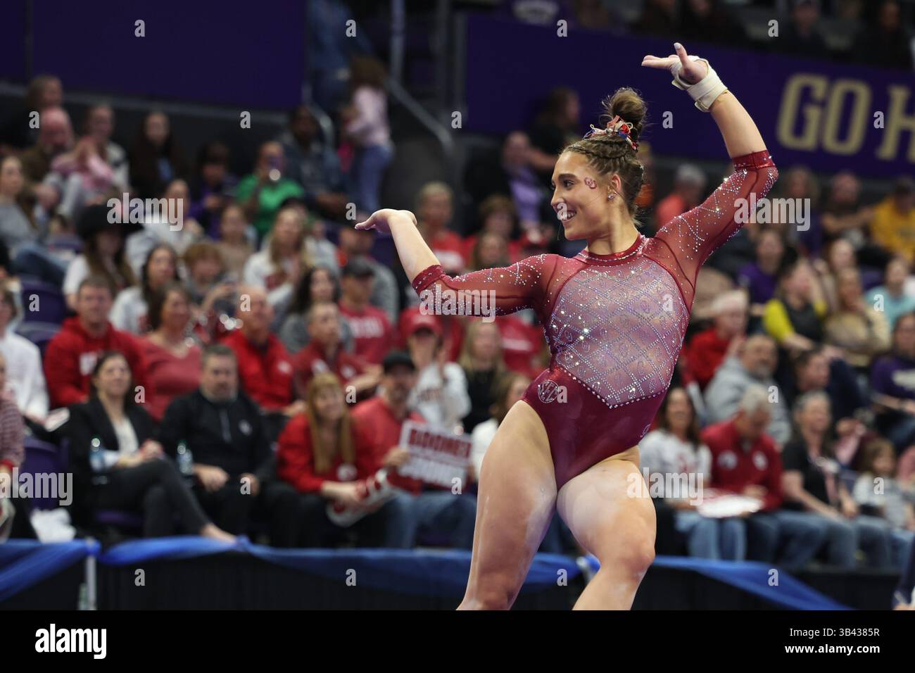 April 4, 2025: Gymnast Danielle Sievers of Oklahoma University during ...