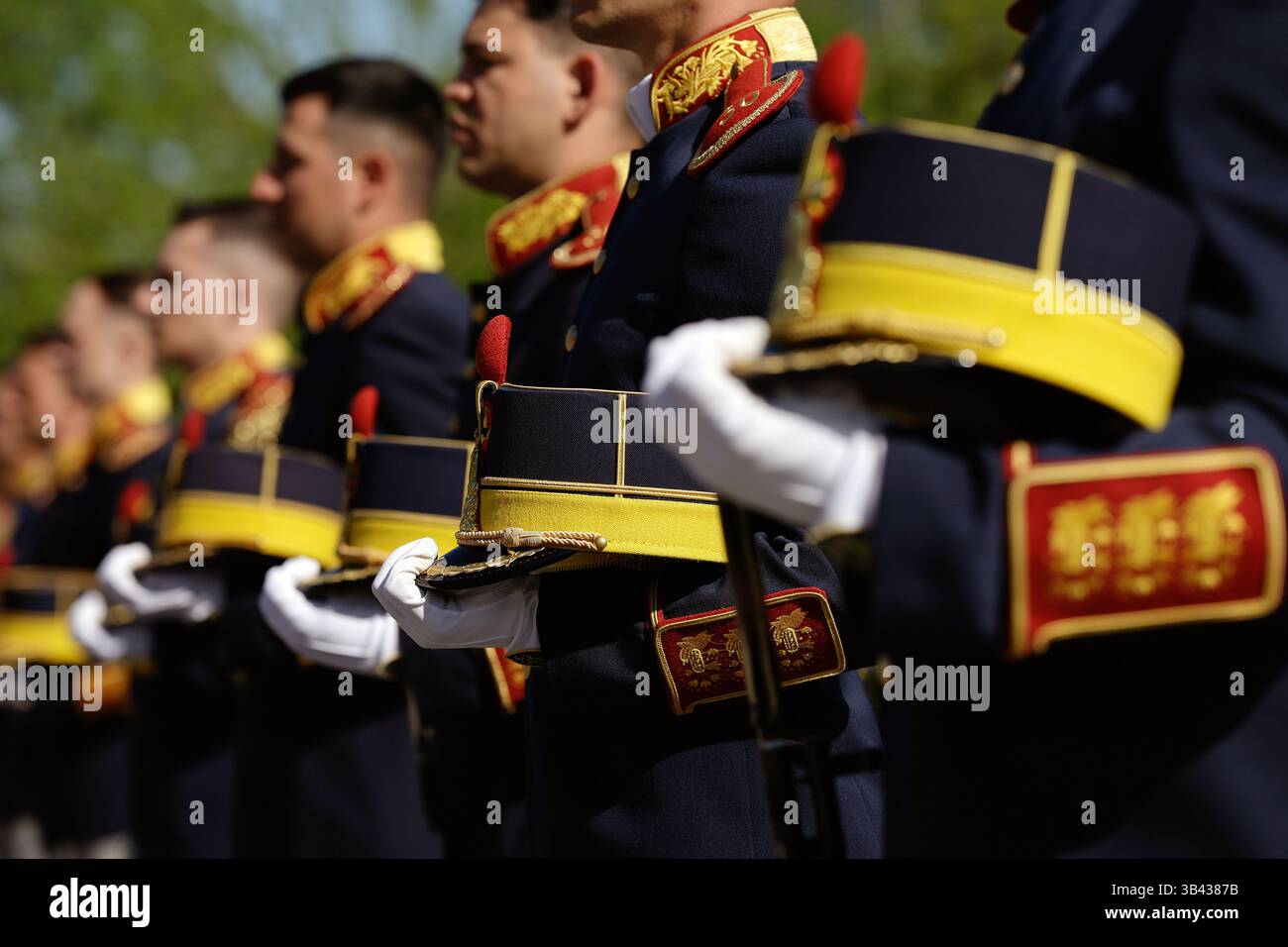 Bucharest, Romania. 29th Apr, 2025. Soldiers attend a ceremony marking ...