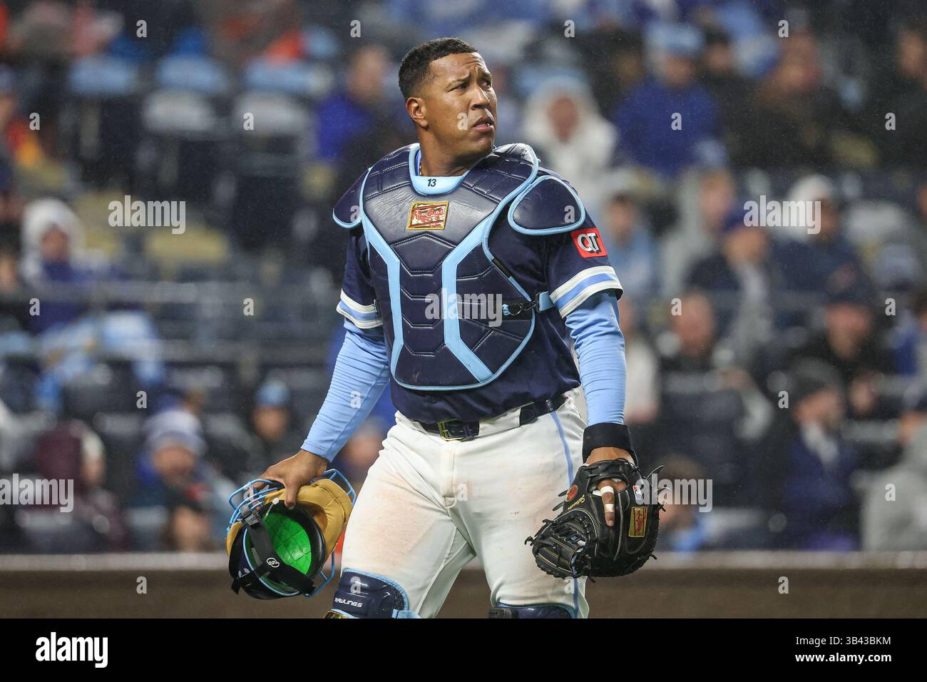 Kansas City, MO, USA. 4th Apr, 2025. Kansas City Royals catcher ...