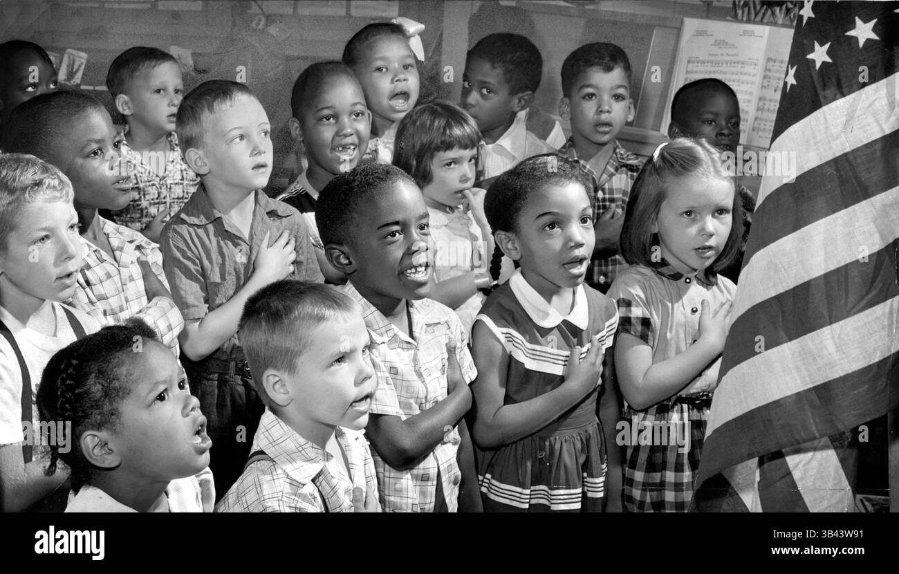 June 26, 1955 - Baltimore, MD, USA - First-grade students at Public ...