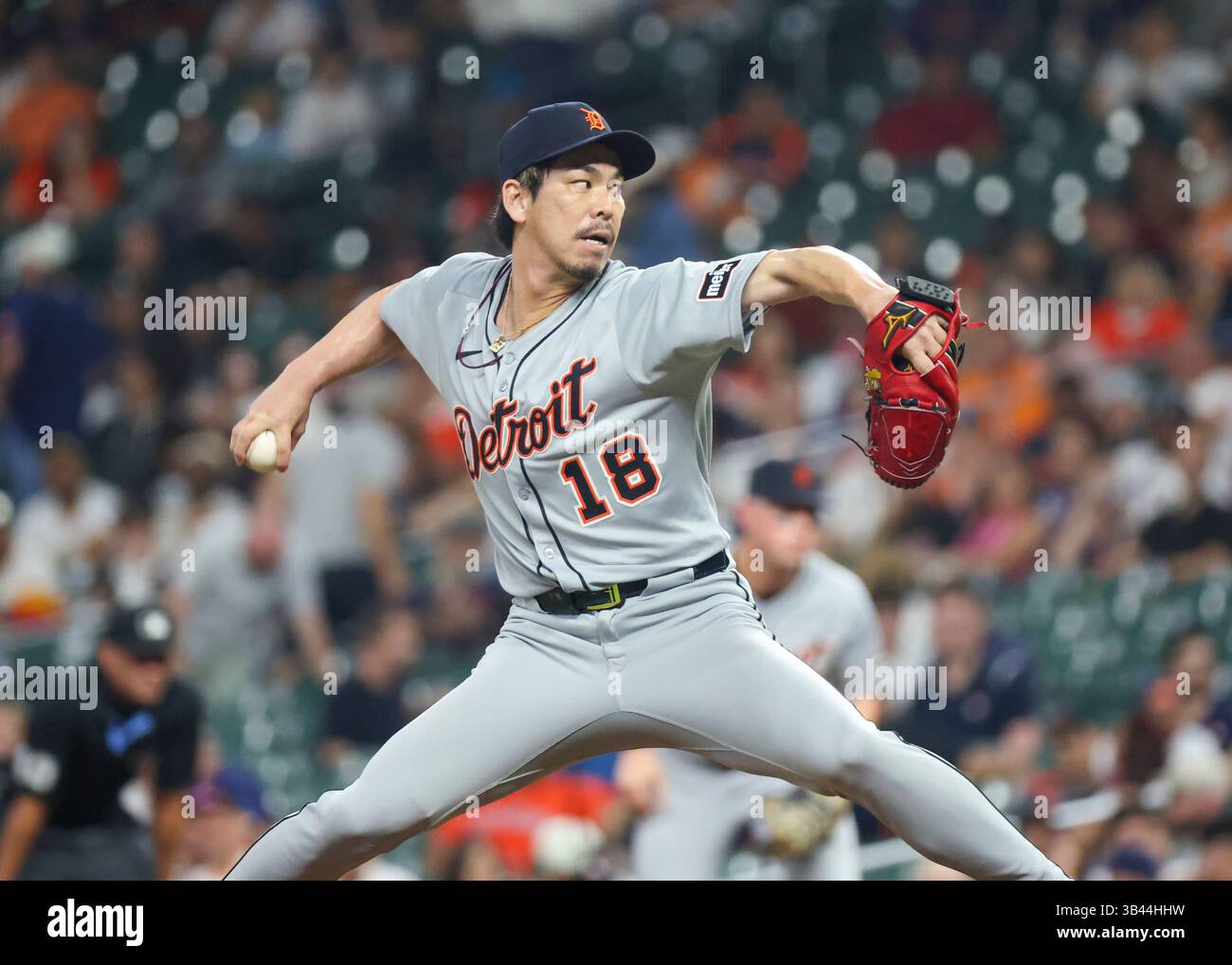 HOUSTON, TX - APRIL 29: Detroit Tigers relief pitcher Kenta Maeda (18 ...