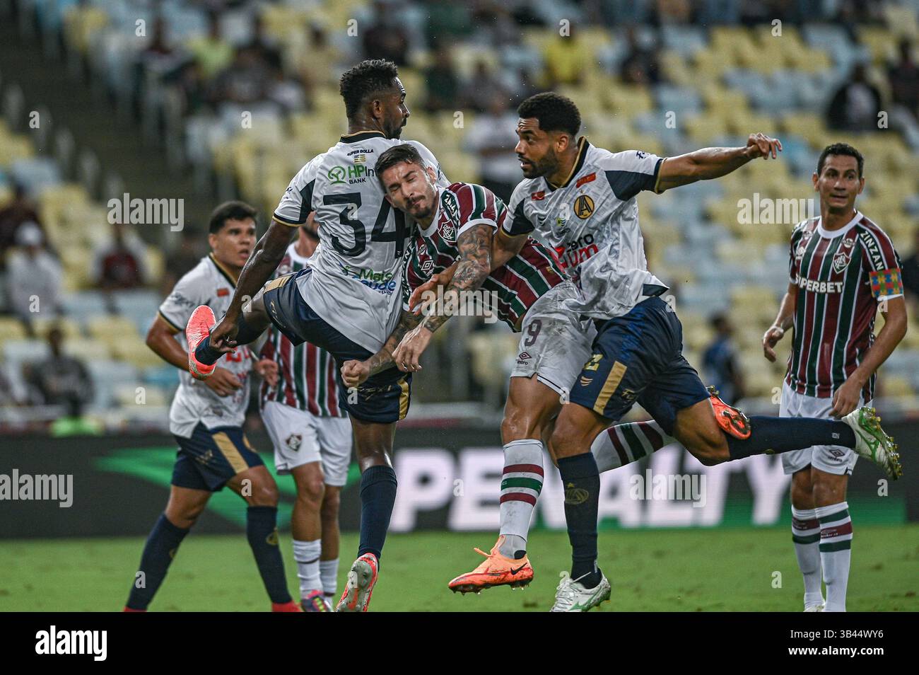 Rio De Janeiro, Brazil. 29th Apr, 2025. Everaldo of Fluminense during ...