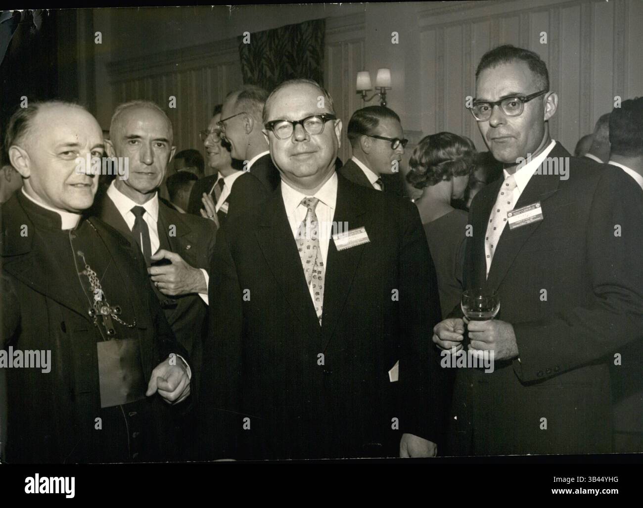 Spitzin hi-res stock photography and images - Alamy