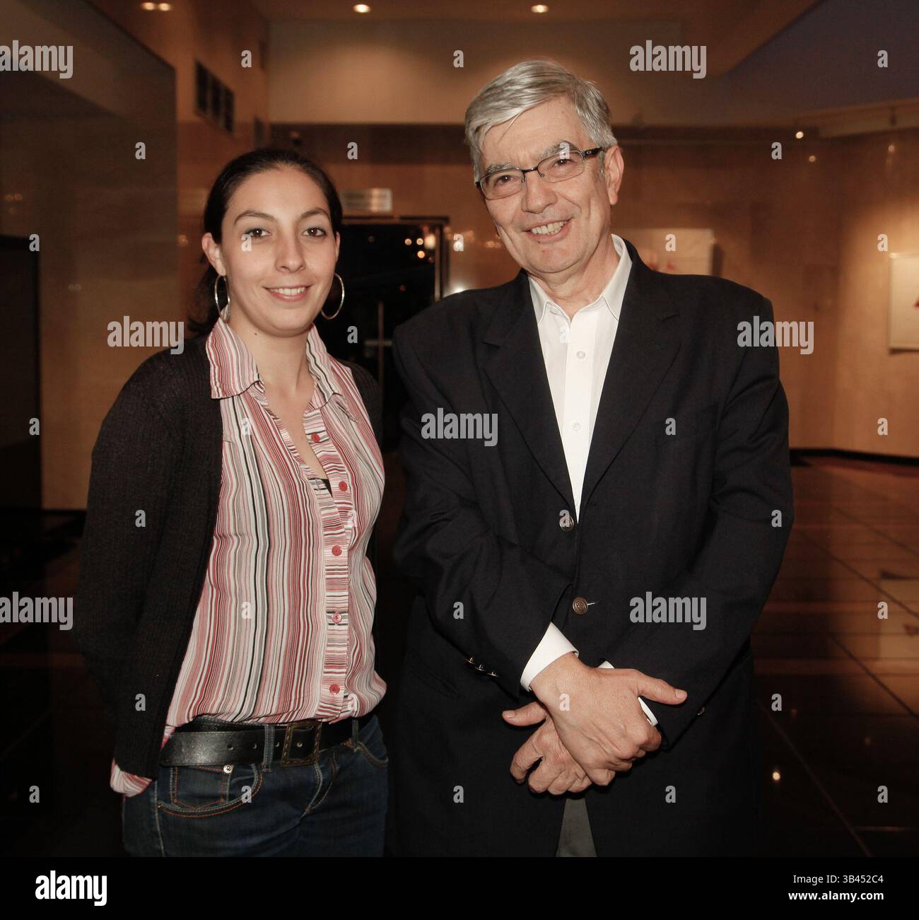 Sara sandoval hi-res stock photography and images - Alamy