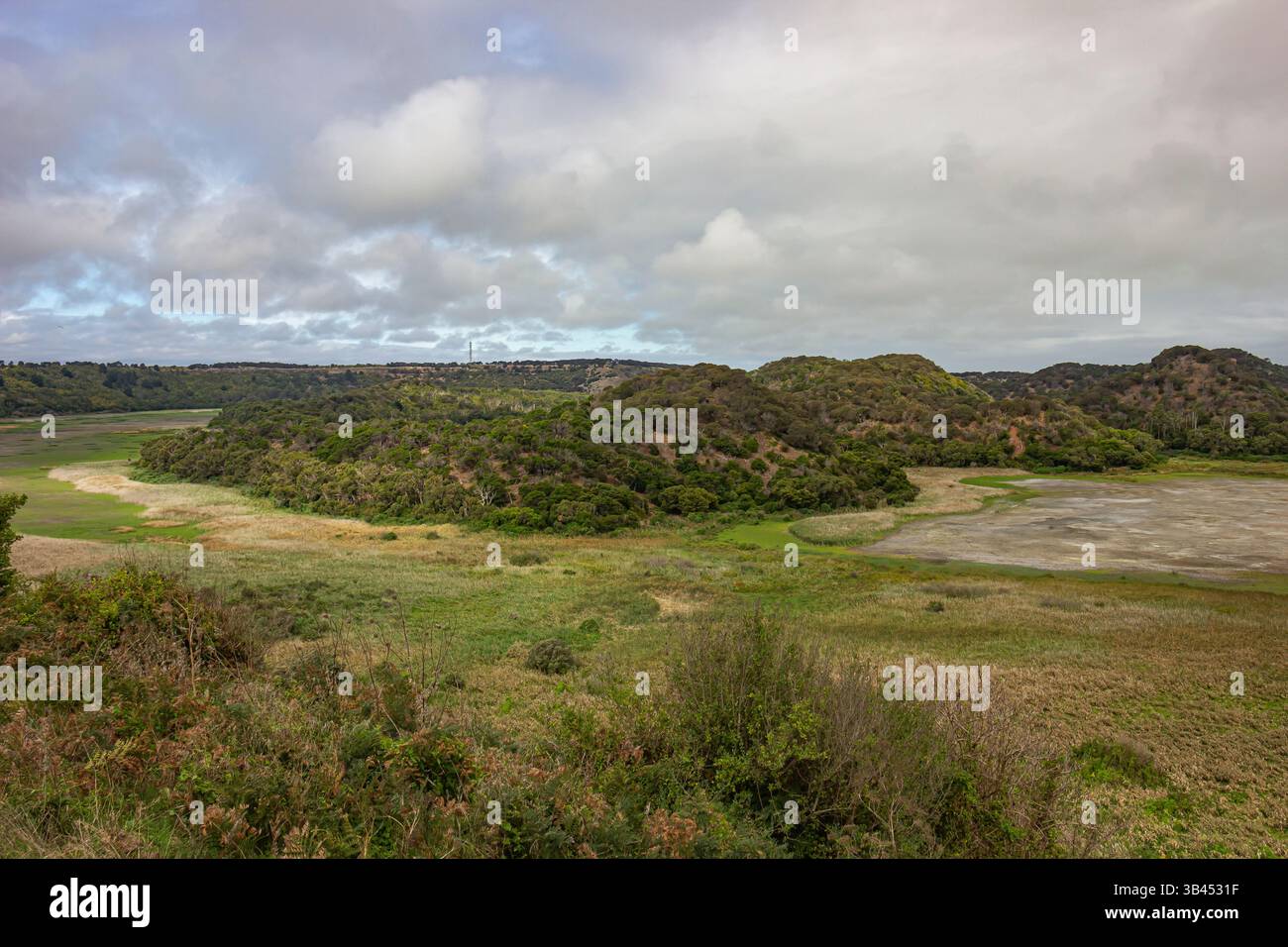 Dormant volcano victoria hi-res stock photography and images - Alamy