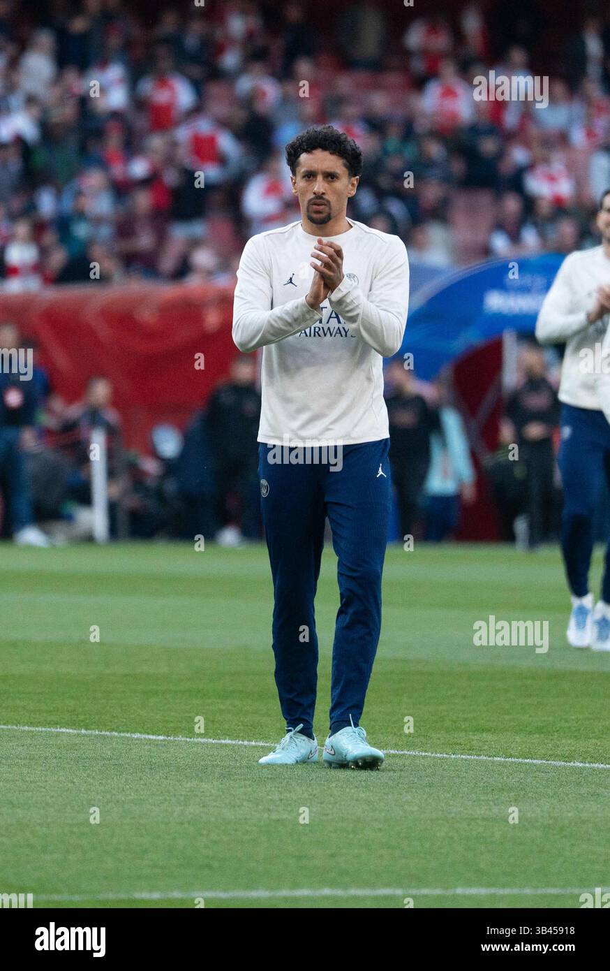 London, UK. 29th Apr, 2025. PSG warm up during the UEFA Champions ...