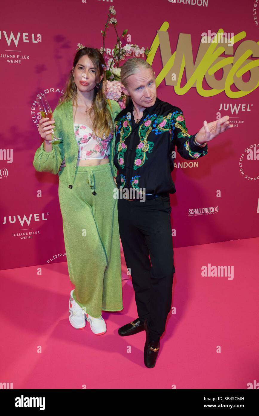 Stefanie Wermeling und Rapper Romano - Grand Opening des W66 im Museum ...