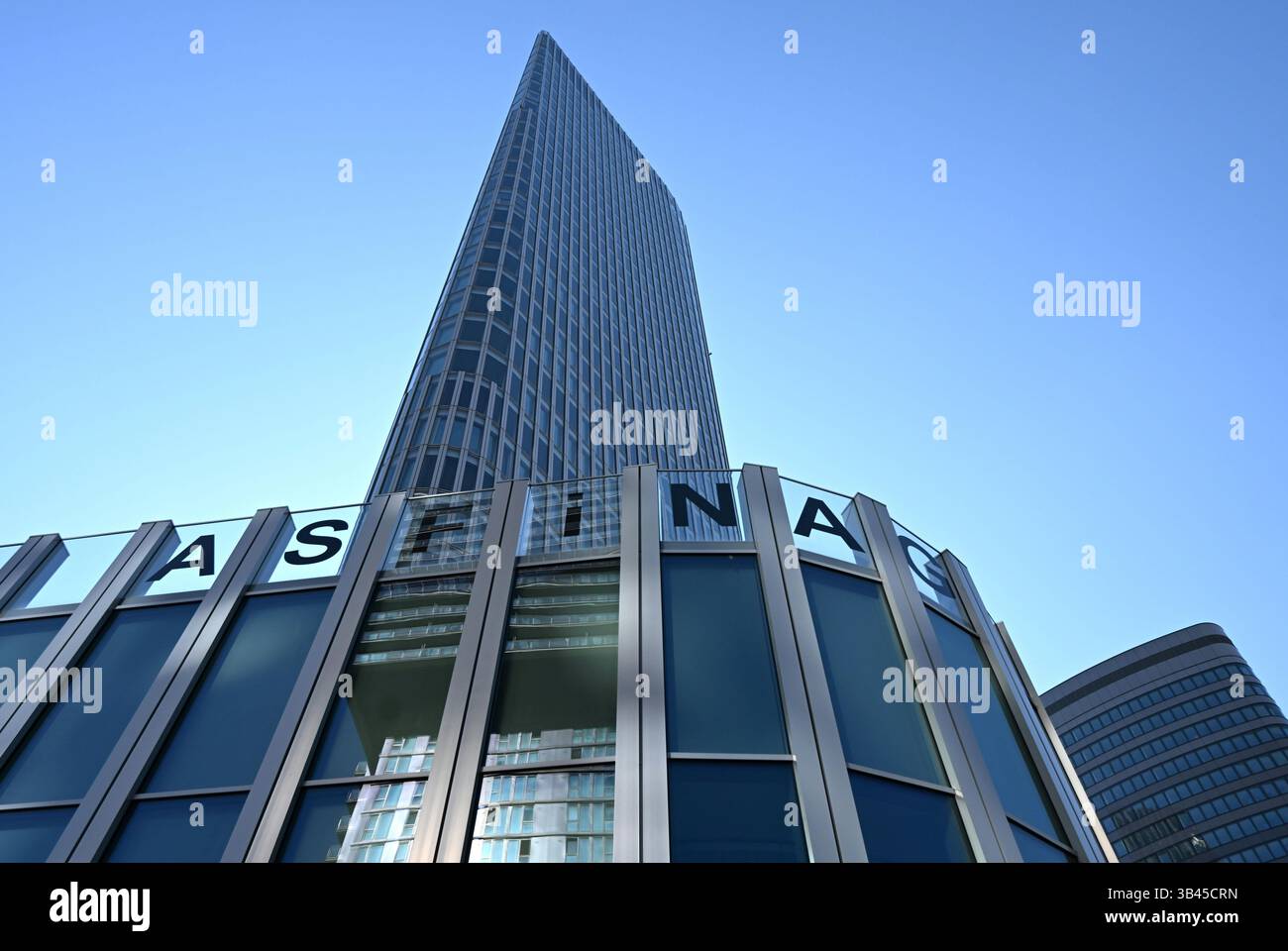 THEME IMAGE - Illustration on the topic of Asfinag. Image: The logo at ...