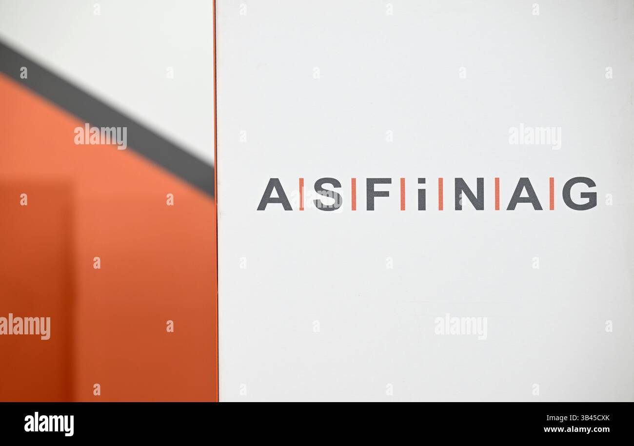THEME IMAGE - Illustration on the topic of Asfinag. Image: The logo of ...