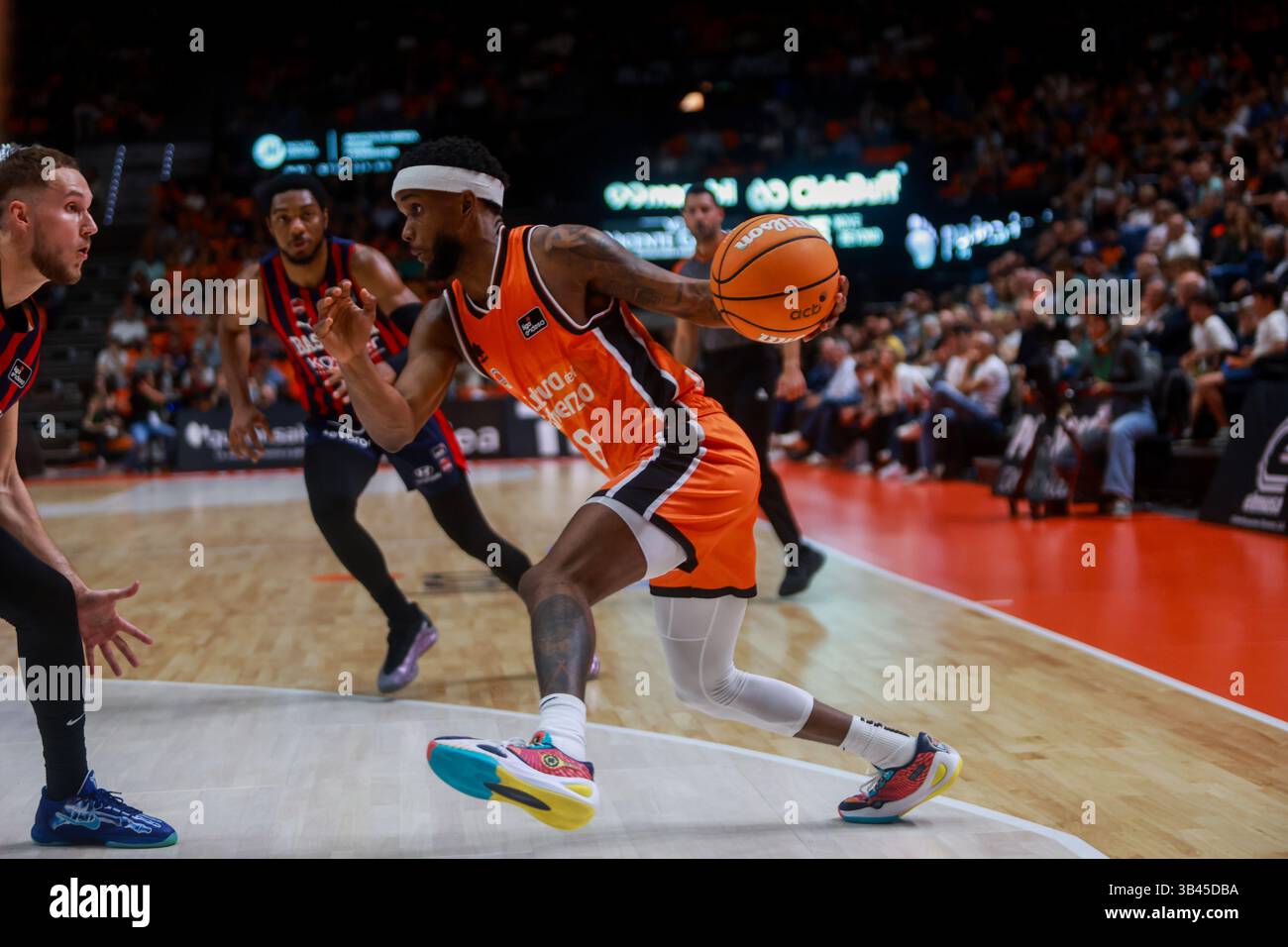 Elite playmaker hi-res stock photography and images - Alamy