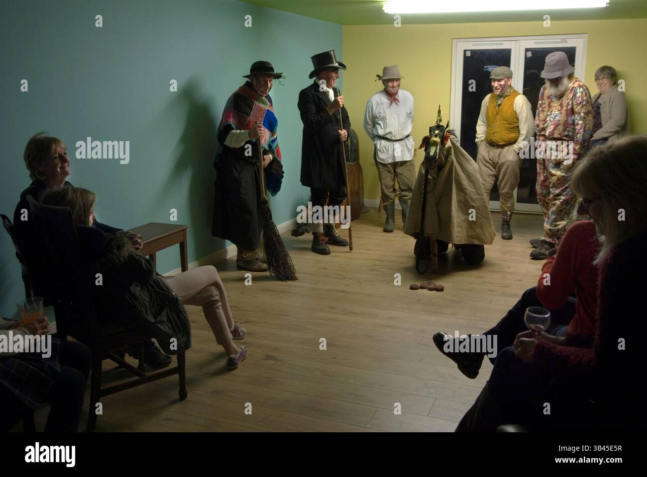 Actors team hi-res stock photography and images - Alamy