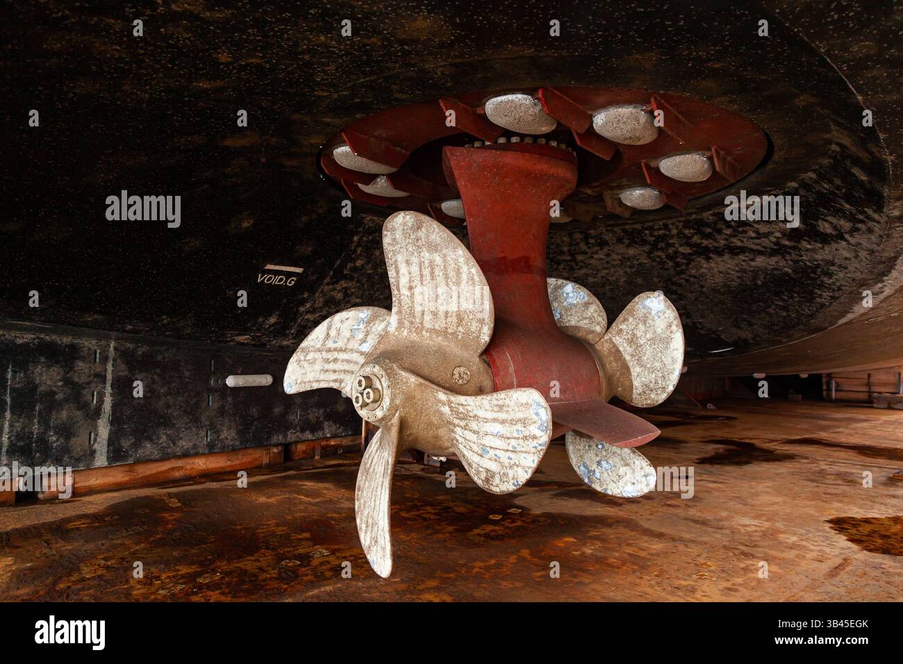 The bottom of the ship was supported in dry dock with an azimuthal ...