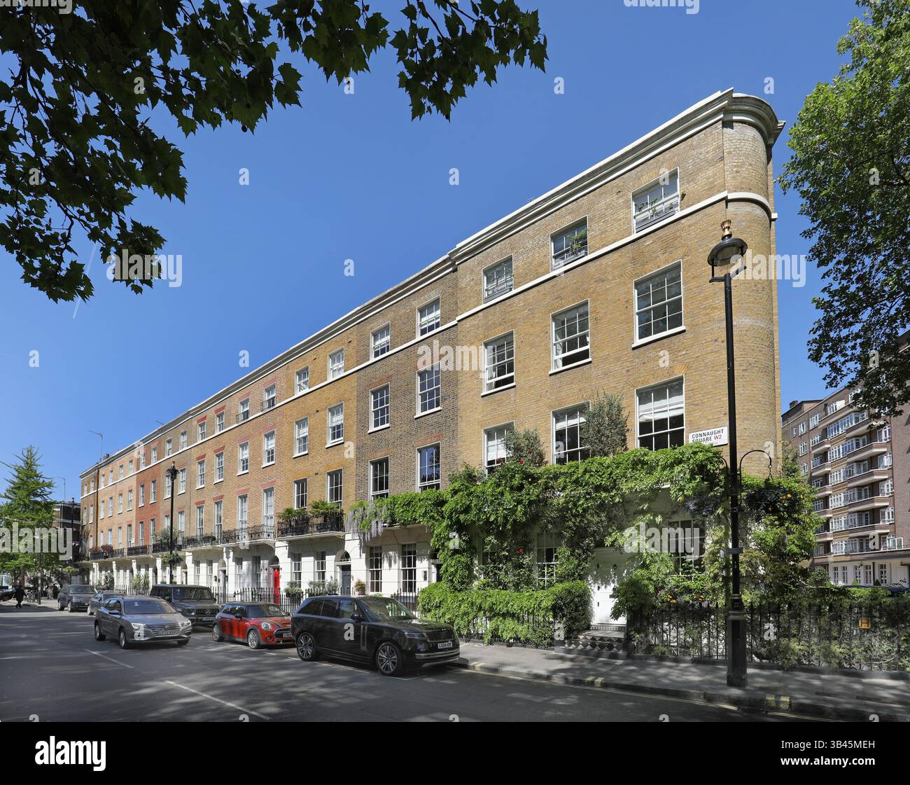 Connaught terrace hi-res stock photography and images - Alamy