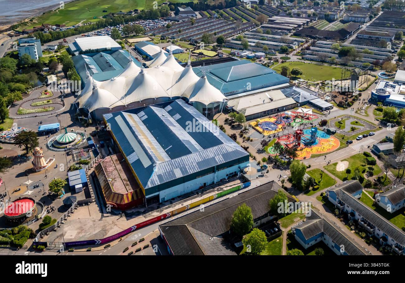 Minehead, UK. 29th Apr, 2025. Aerial view of the Butlin's holiday ...