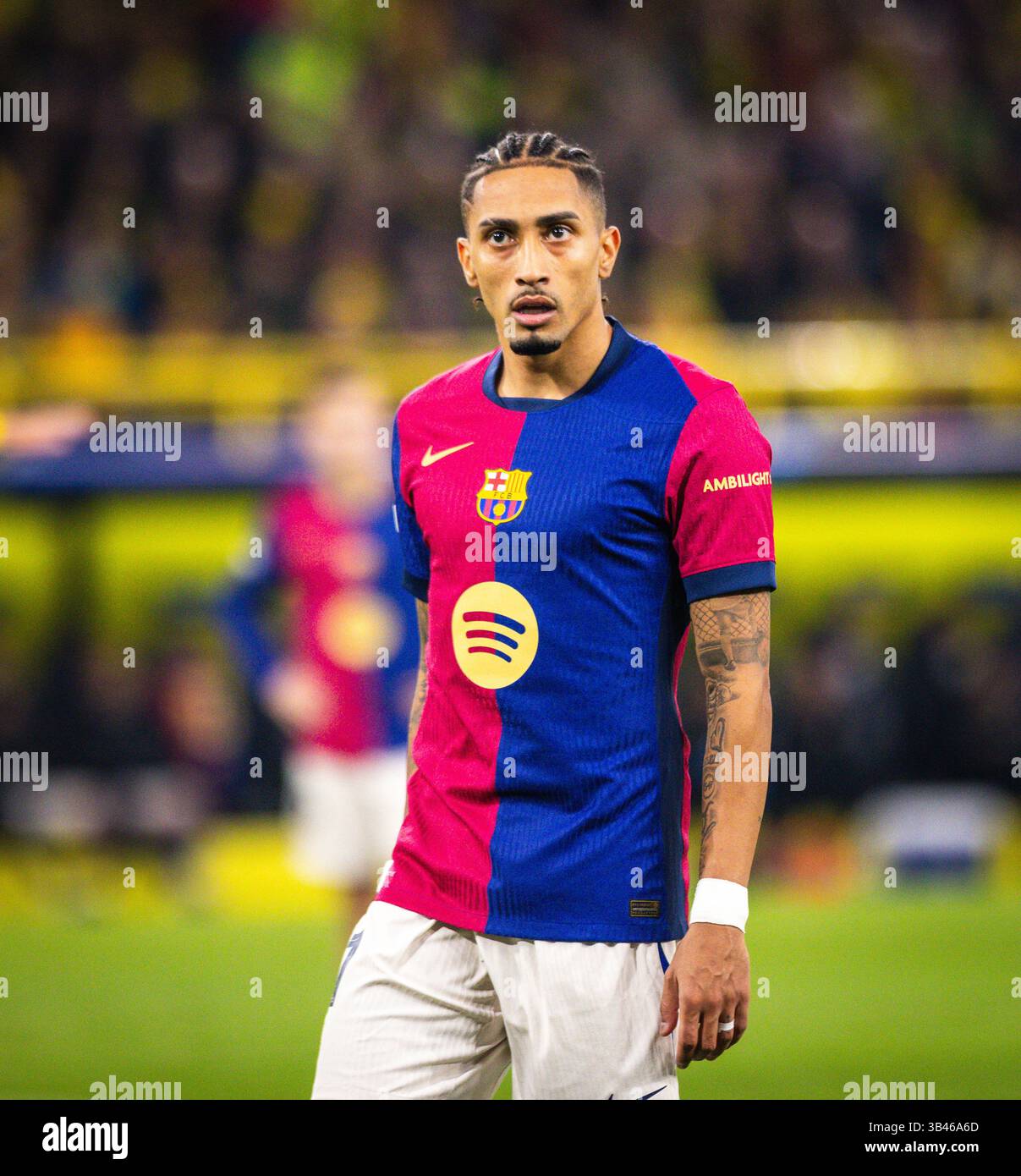 Dortmund, Germany. 15th Apr 2025 Raphinha (Barca) Borussia Dortmund ...
