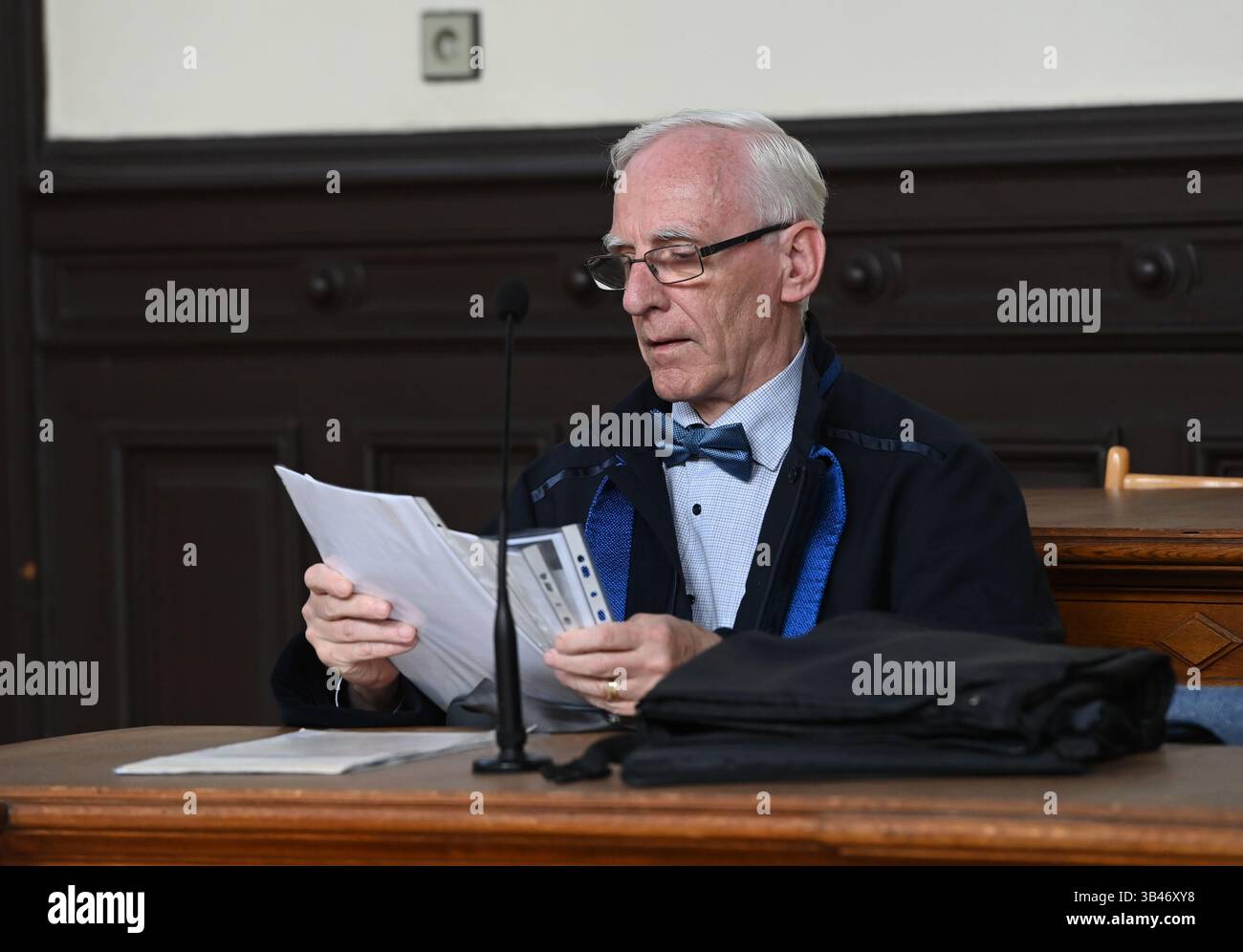 District Court in Olomouc rehabilitates Jehovah's witness Milan Tomis ...