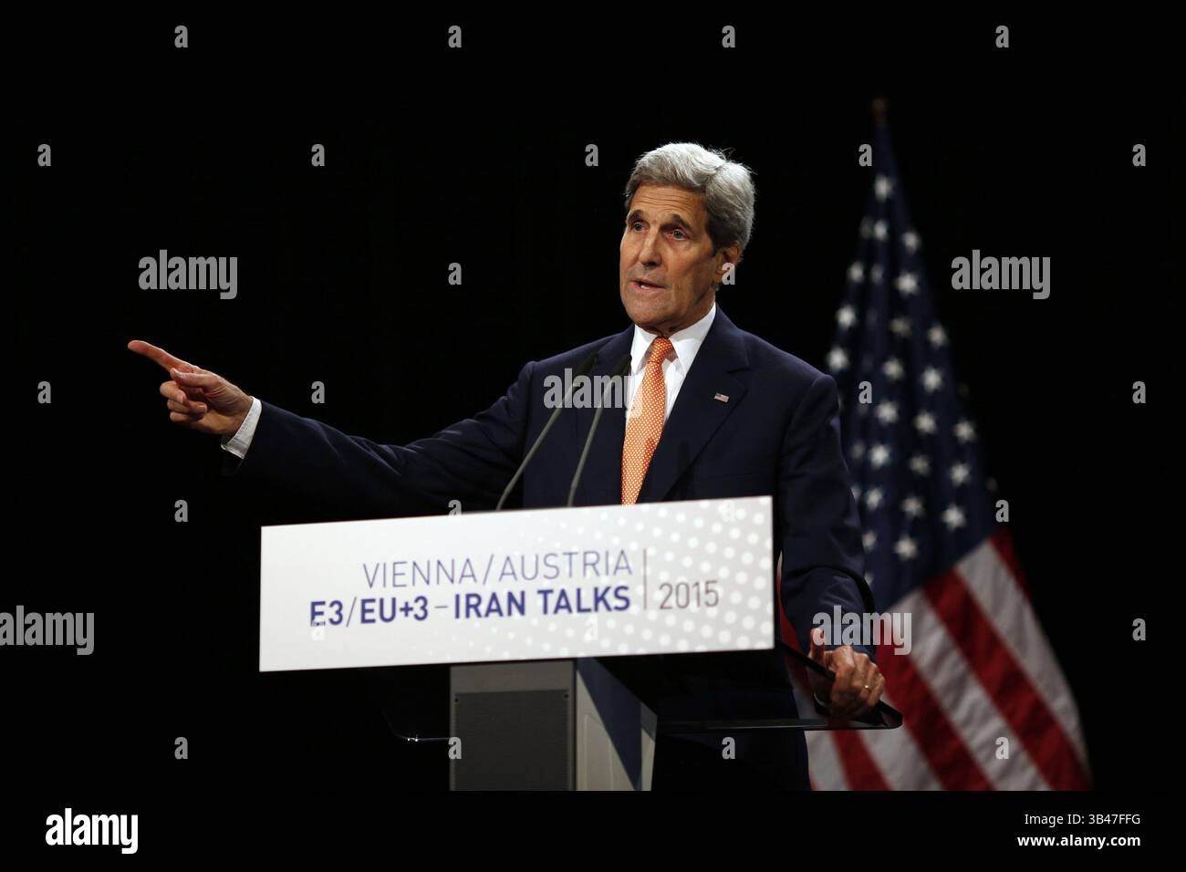 Sanctions relief talks hi-res stock photography and images - Alamy