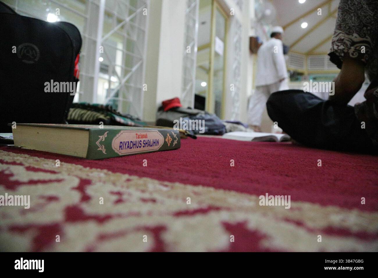 Surah qadr hi-res stock photography and images - Alamy