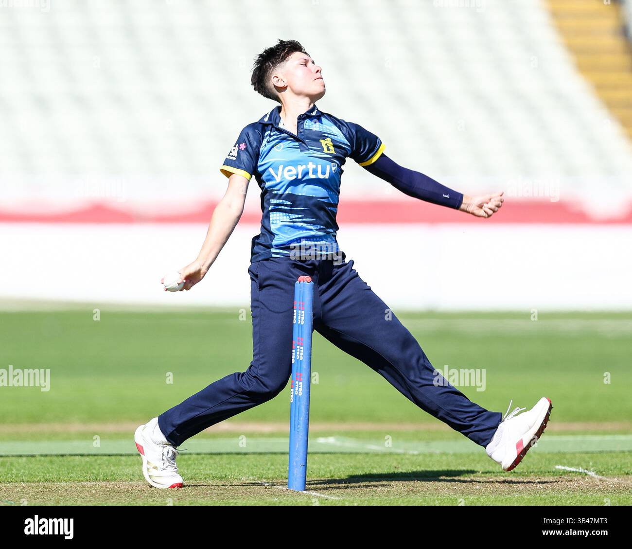 Birmingham, UK. 30th Apr, 2025. #95, Issy Wong of Warwickshire in ...