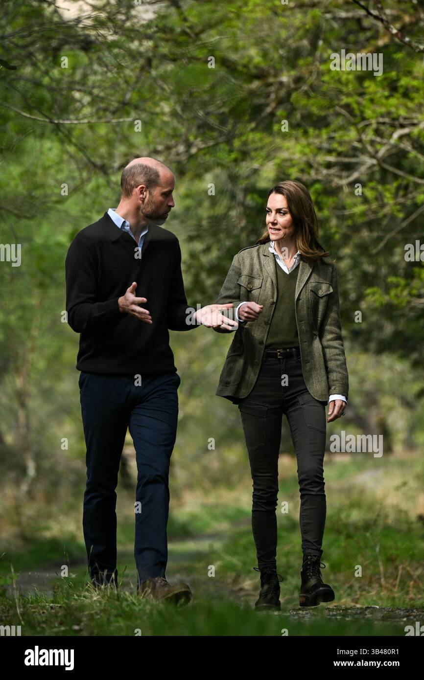 The Prince and Princess of Wales, known as the Duke and Duchess of ...