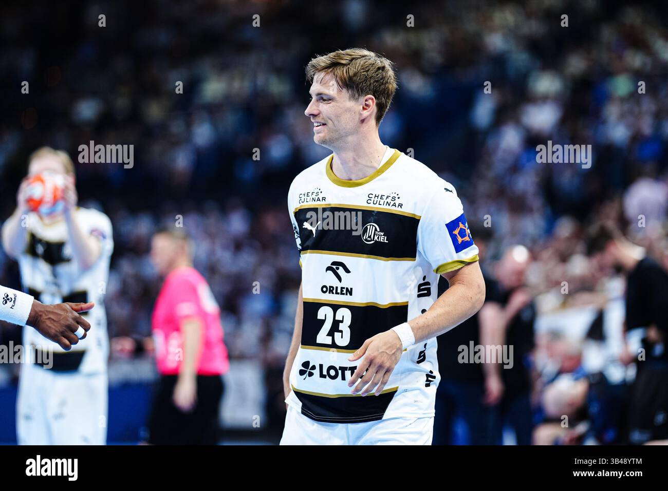 Rune Dahmke (THW Kiel, #23) GER, THW Kiel vs. Limoges Handball ...