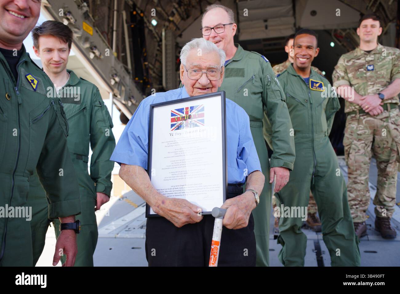 99-year-old World War Two RAF veteran Dennis Bishop, a former Leading ...