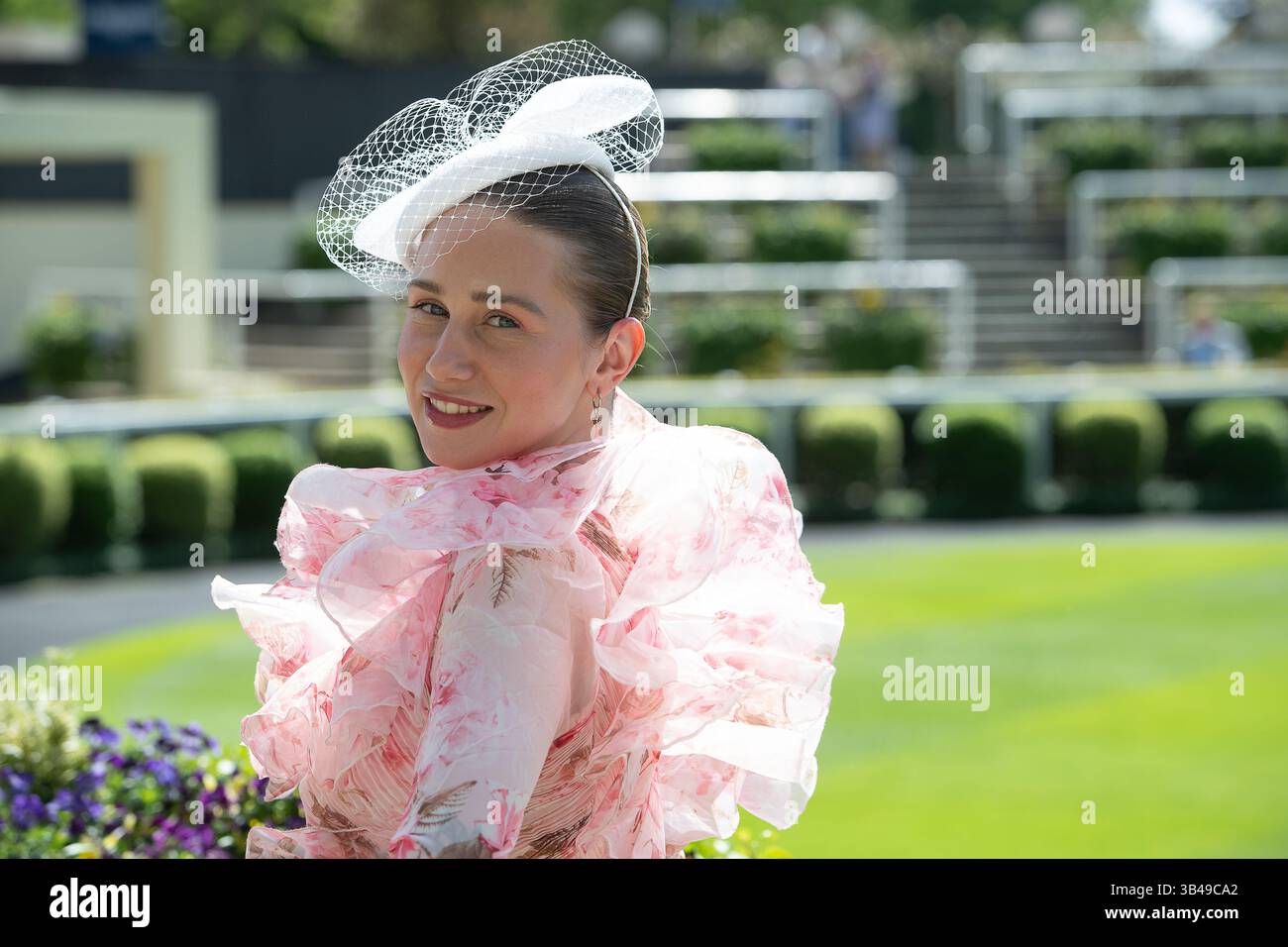 Ascot, Berkshire, UK. 30th April, 2025. It was a beautiful sunny day at ...