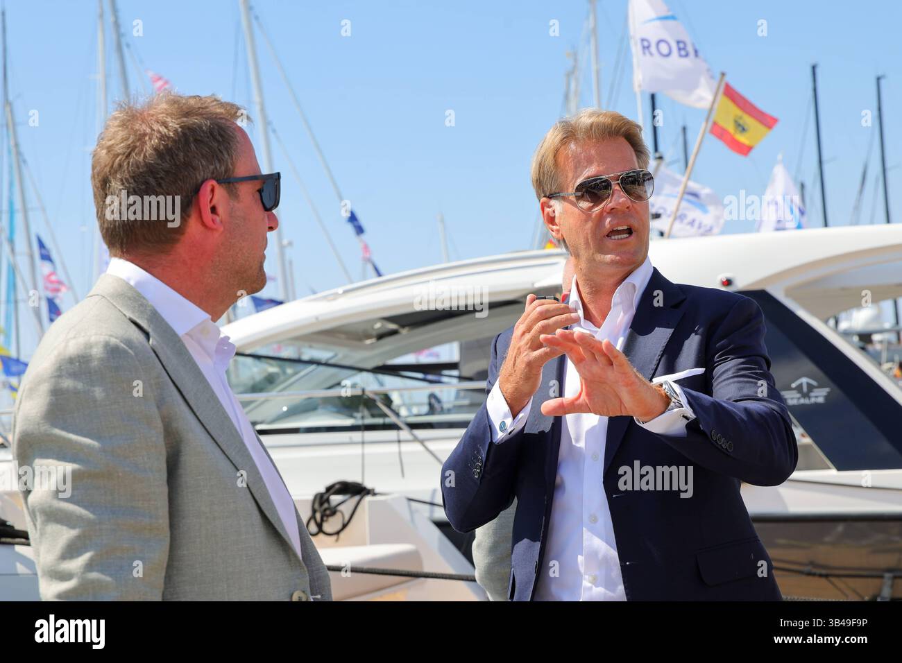 Weltneuheit bei SAY Carbon Yachts - Enthüllung der SAY 52 Superyacht ...